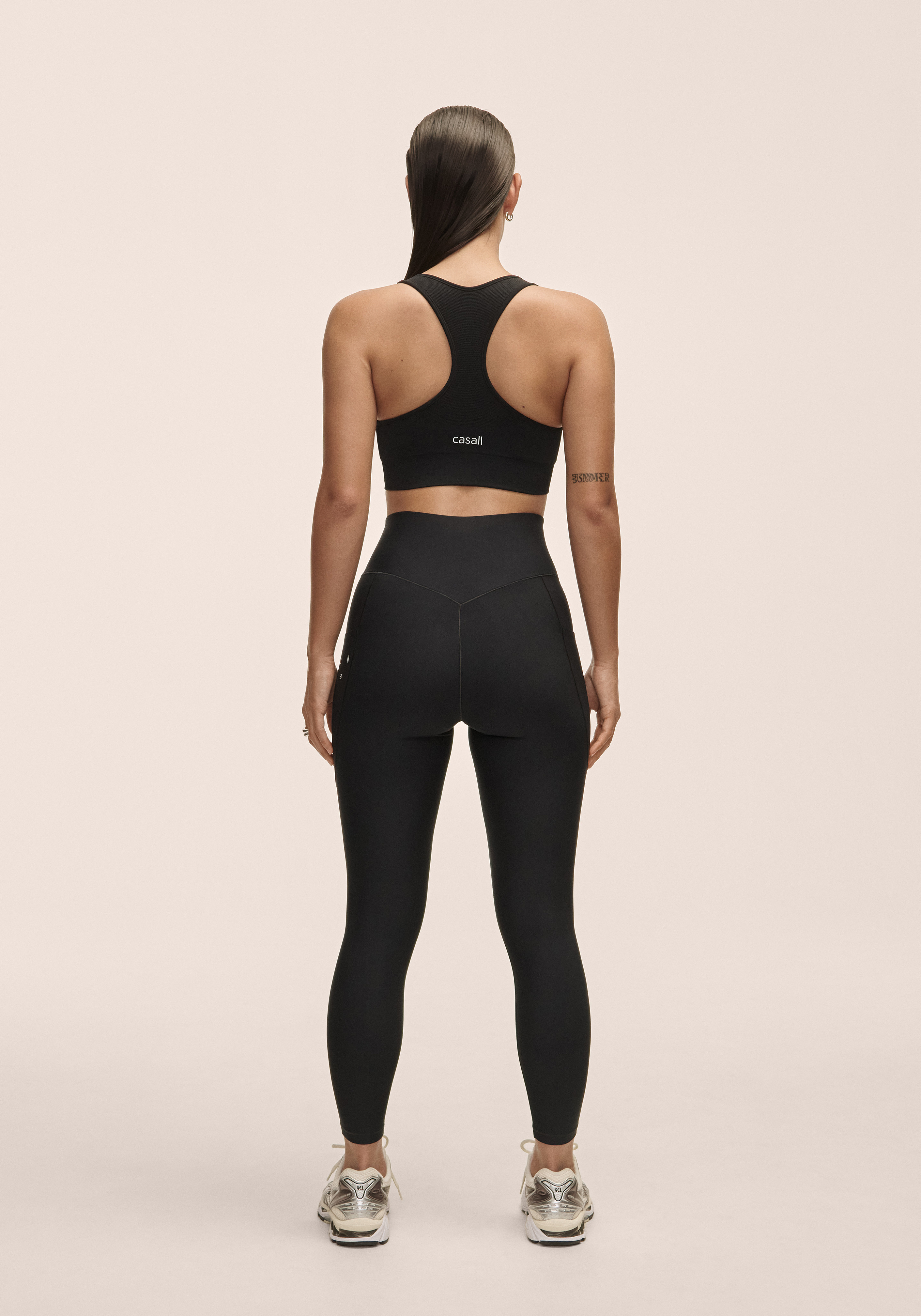 Pure Pocket High Waist Tights - Black | CASALL